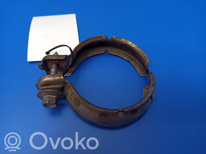 A2034900441 Mercedes-Benz E W211 Collier de silencieux d'echappement, 4 ...