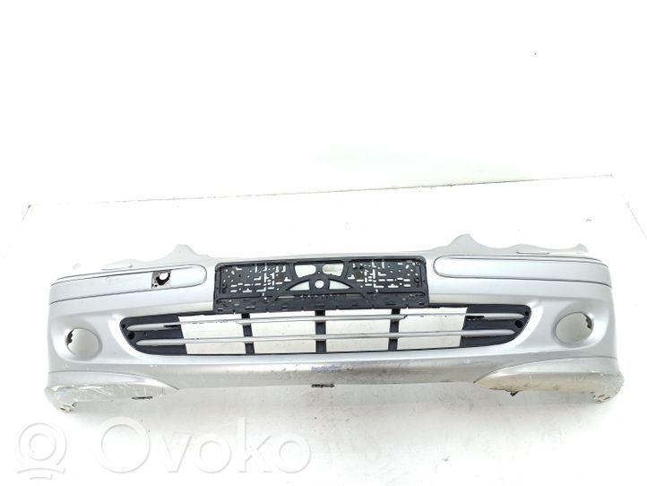 Mercedes-Benz C W203 Front bumper, 79.99 € | RRR