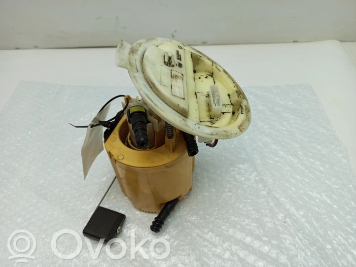 A2045400817 Mercedes-Benz E W212 In-tank fuel pump, 34.99 € | RRR
