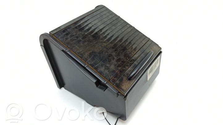 A1636800814 Mercedes-Benz ML W163 Glove box central console, 49.99 € | RRR