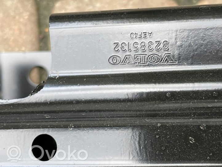 32385134 Volvo XC40 Renfort de pare-chocs arrière, 24.23 € | OVOKO