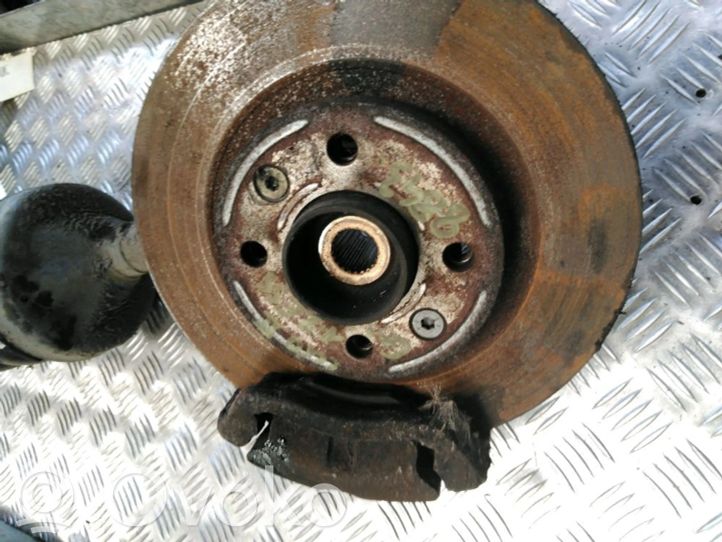 7700719140 Renault Clio II Moyeu de roue avant, 40.00 € | OVOKO