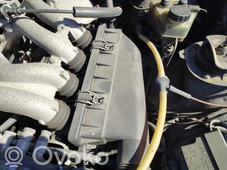 6010940404 Mercedes-Benz 190 W201 Air filter box, 33.82 € | RRR