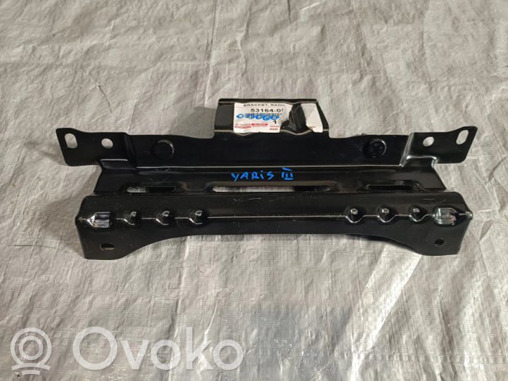 53164-0D060 Toyota Yaris Radiator mount bracket, 77.65 € | RRR