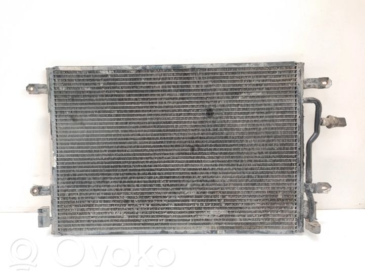 8E0260403B Audi A4 S4 B6 8E 8H Radiatore di raffreddamento A/C ...