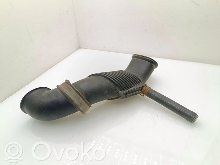 7L6129609E Audi Q7 4L Air intake duct part, 10.00 € | RRR