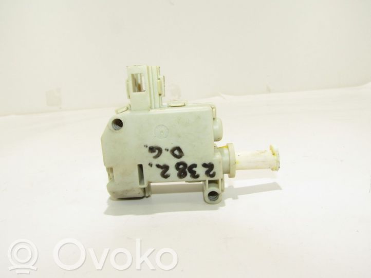 3c0810773 Volkswagen PASSAT B6 Central locking motor, 10.00 € | RRR