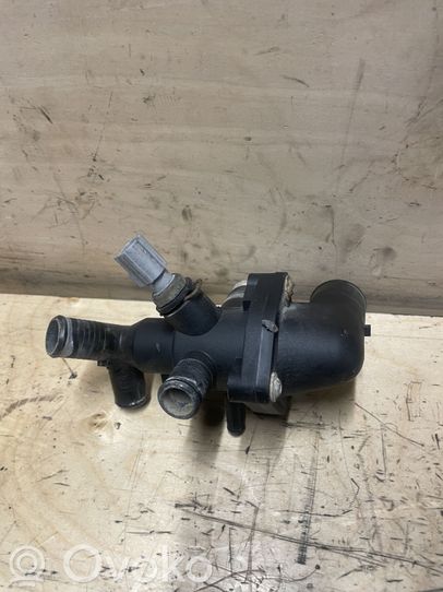 BK3Q8A586AB Ford Ranger Thermostat/thermostat housing, 14.00 € | RRR