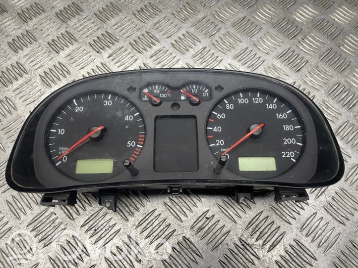 1J0919861B Volkswagen Golf IV Speedometer (instrument cluster), 20.00 ...