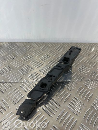 4G0807283 Audi A6 C7 Front bumper mounting bracket, 5.00 € | RRR