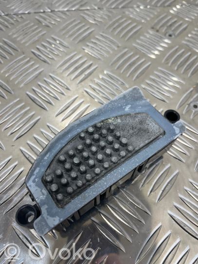 8T0820521A Audi A8 S8 D4 4H Heater blower motor/fan resistor, 5.00 € | RRR