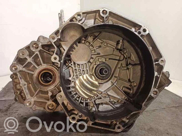 F40 Chevrolet Cruze Manual 6 speed gearbox, 420.00 € | RRR