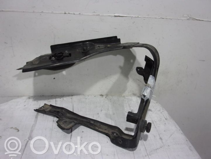 A2516200191 Mercedes-Benz R W251 Headlight/headlamp mounting bracket ...