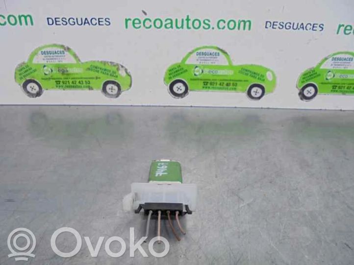 255501295R Dacia Sandero Heater blower motor/fan resistor, 16.24 € | RRR