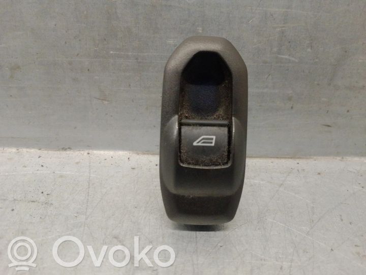 10073908 Ford Transit Custom Electric window control switch, 21.65 € | RRR