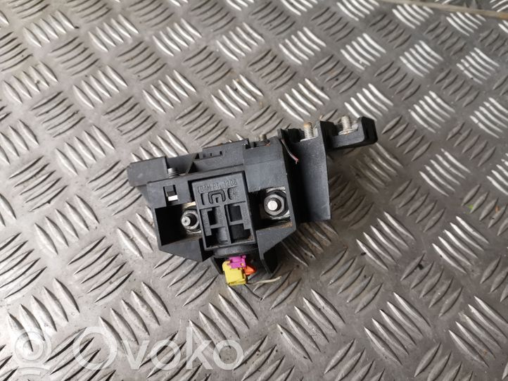 4F0915519 Audi A6 S6 C6 4F Battery relay fuse, 15.00 € | RRR