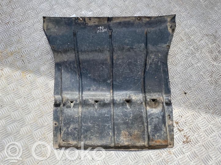 504080195 Iveco Daily 35 - 40.10 Cache de protection sous moteur, 48.45 ...