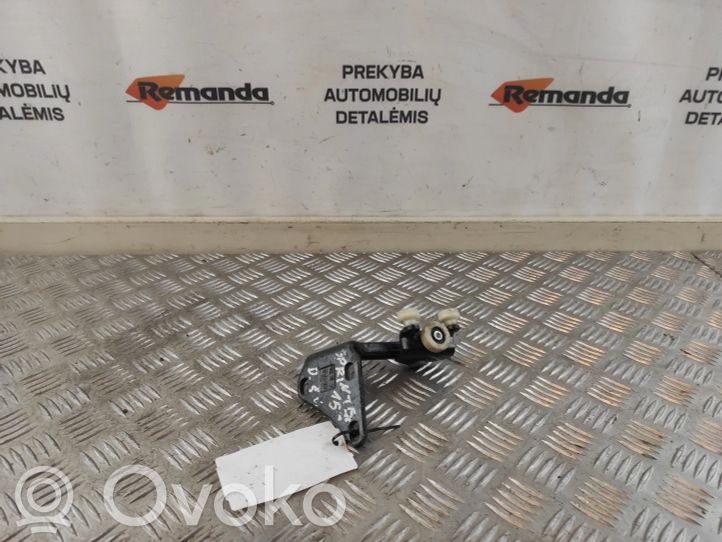A9067600147 Mercedes-Benz Sprinter W906 Sliding door upper roller guide ...
