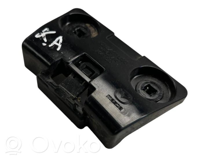 KB8A51U30 Mazda CX-5 II Rear bumper mounting bracket, 10.00 € | RRR