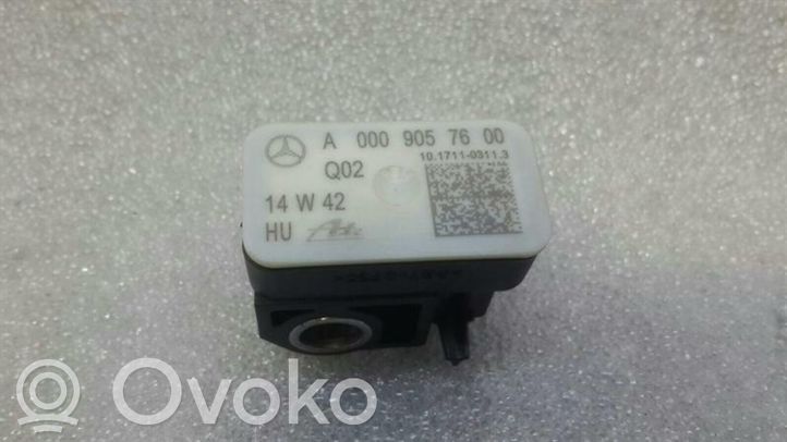 A0009057600 Mercedes-Benz S C217 Capteur de collision / impact de ...