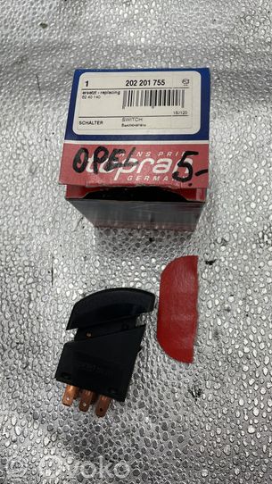 202201755 Opel Corsa B Emergency warning sign, 2.00 € | RRR