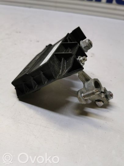 A0009061505 Mercedes-Benz C W205 Relais de batterie fusible, 30.00 ...