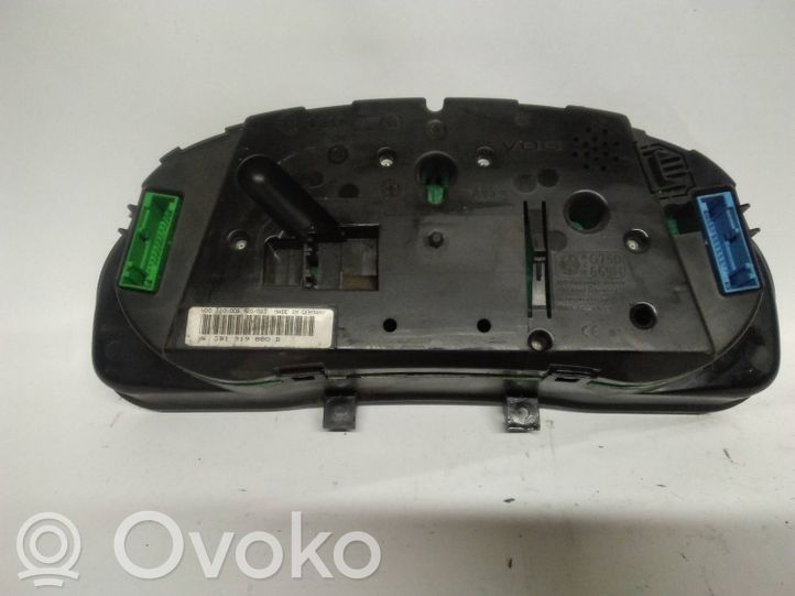100120 Volkswagen PASSAT B5 Compteur de vitesse tableau de bord, 25.00 ...