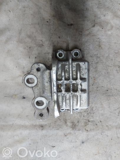 bk217n124AE Ford Transit Custom Engine mount bracket, 65.00 € | RRR