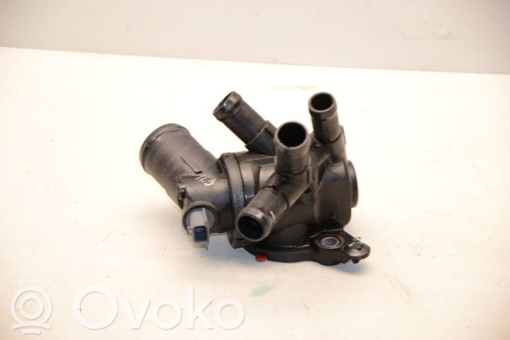1106100Q2H Nissan Qashqai Thermostat housing, 25.00 € | RRR