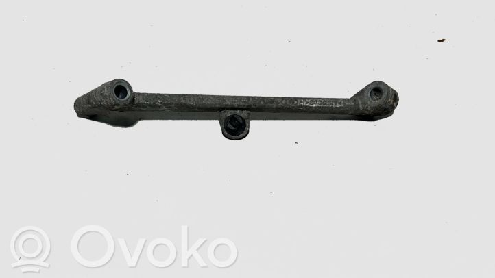 06L129723C Skoda Octavia Mk3 (5E) Support, suspension du moteur, 4.00 ...