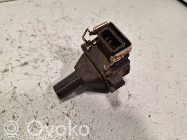 0221504004 BMW 3 E46 High voltage ignition coil, 15.00 € | RRR