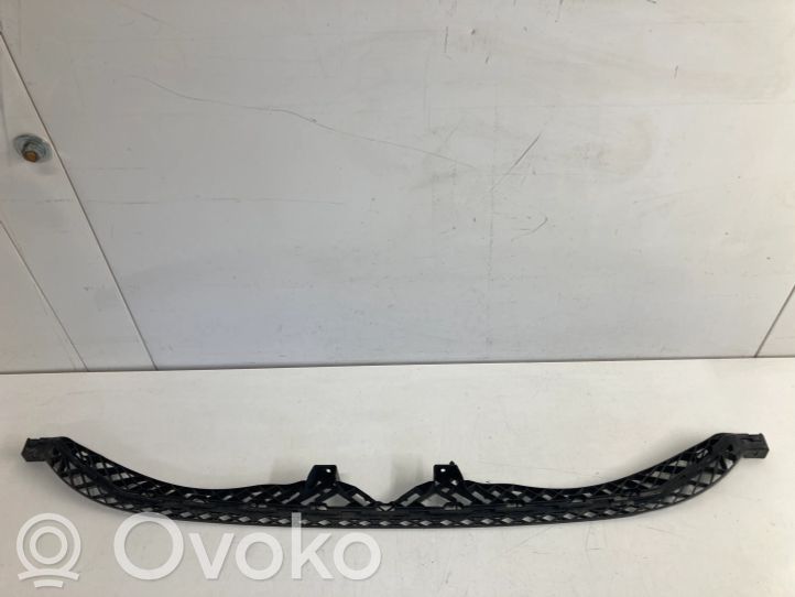 3G0807889 Volkswagen PASSAT B8 Front bumper mounting bracket, 30.00 € | RRR