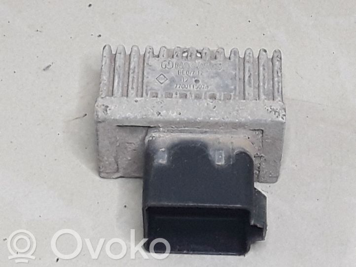 7700115078 Renault Megane II Glow plug pre-heat relay, 10.00 € | RRR