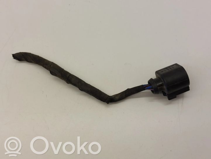 4H0973713 Volkswagen PASSAT B8 Other wiring loom, 15.00 € | RRR