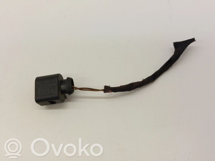 8K0973703 Volkswagen PASSAT B8 Other wiring loom, 15.00 € | RRR