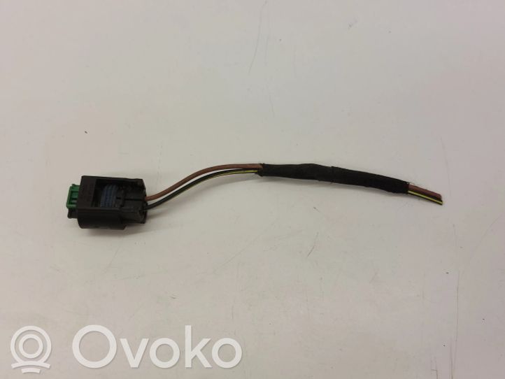 8E0973202 Volkswagen PASSAT B8 Other wiring loom, 15.00 € | RRR