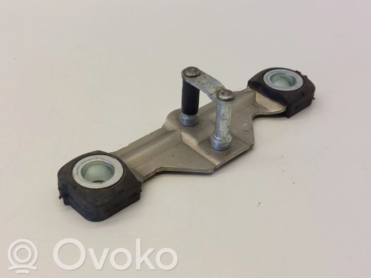 8P4827507A Audi A3 S3 8P Loading door lock loop/hook striker, 15.00 € | RRR