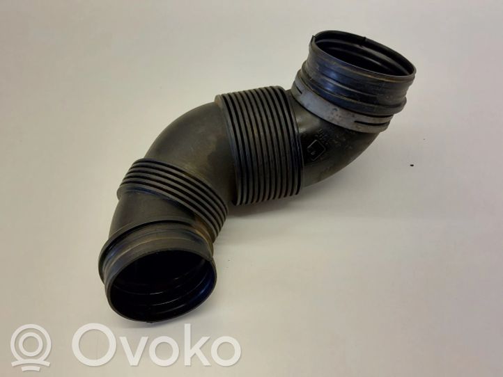 5Q0129654 Volkswagen PASSAT B8 Air intake duct part, 15.00 € | RRR