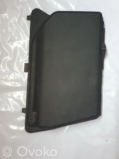 2305400082 Mercedes-Benz SL R230 Couvercle de boîte à fusibles, 20.00 ...