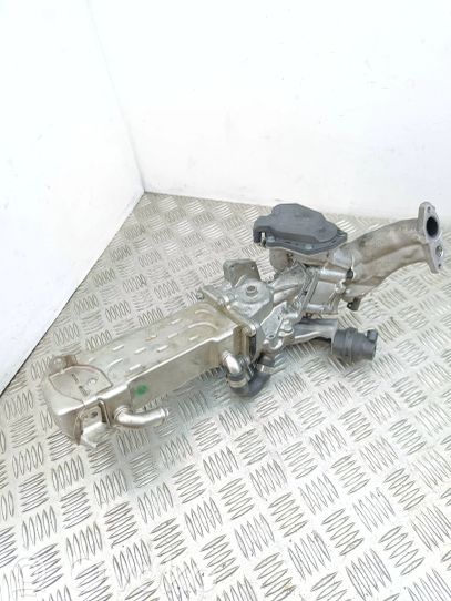 A6511400275 Mercedes-Benz C W204 EGR valve cooler, 24.00 € | RRR