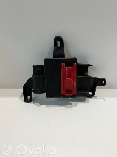 4M0941823A Audi Q7 4M Current control relay, 30.00 € | RRR