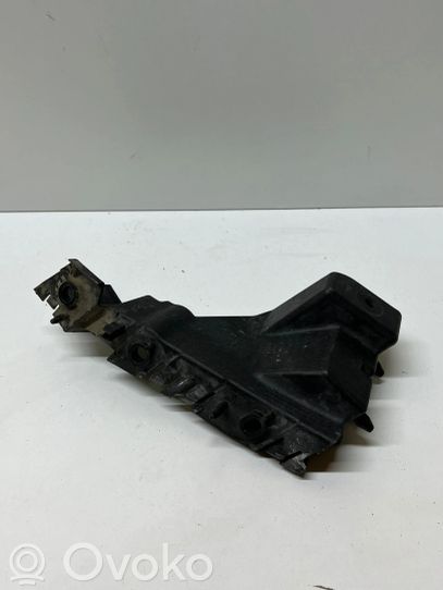 8R0807284C Audi Q5 SQ5 Front bumper mounting bracket, 10.00 € | RRR