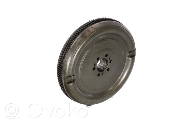 Audi A3 S3 8P Dual mass flywheel, 182.00 € | RRR