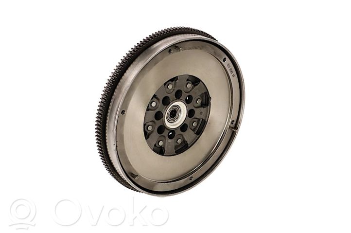 Mercedes-Benz E W211 Dual mass flywheel, 212.00 € | RRR