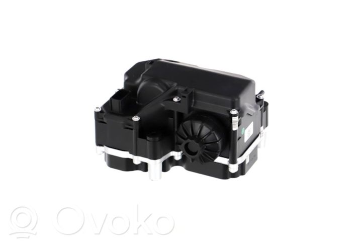 002-020-000044R Iveco EuroCargo Adblue pump, 916.00 € | RRR