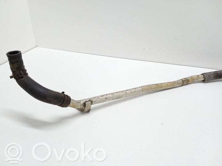 A2048300296 Mercedes-Benz C W204 Tuyau de liquide de refroidissement ...