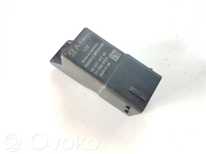 9803299780 Peugeot 3008 II Glow plug pre-heat relay, 12.00 € | RRR
