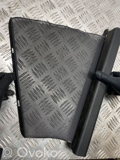 7079396 BMW 5 E60 E61 Rear door sun blind/shade, 30.25 € | RRR