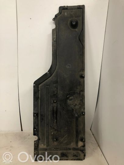 74850610 BMW 5 E60 E61 Protection inférieure latérale, 15.00 € | OVOKO