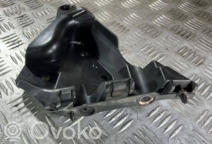 30764619 Volvo XC60 Front bumper mounting bracket, 28.00 € | RRR
